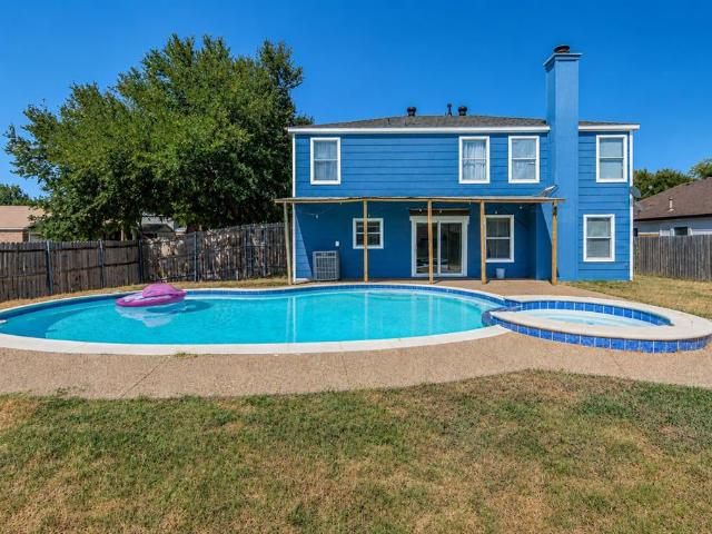 1125 Greenbend Drive