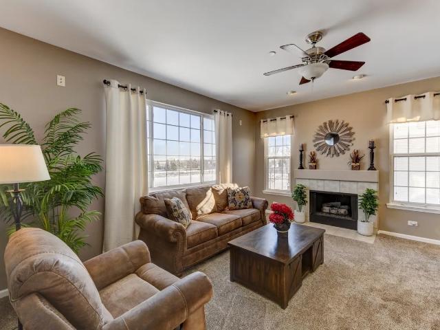 1125 Hampton Lane