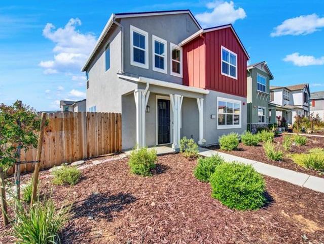 1125 Hiramatsu Ln, Winters, CA 95694
