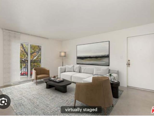 1125 Pico Boulevard 109