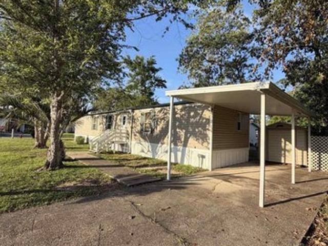 1125 Ridgewood Dr, Lillian, AL 36549