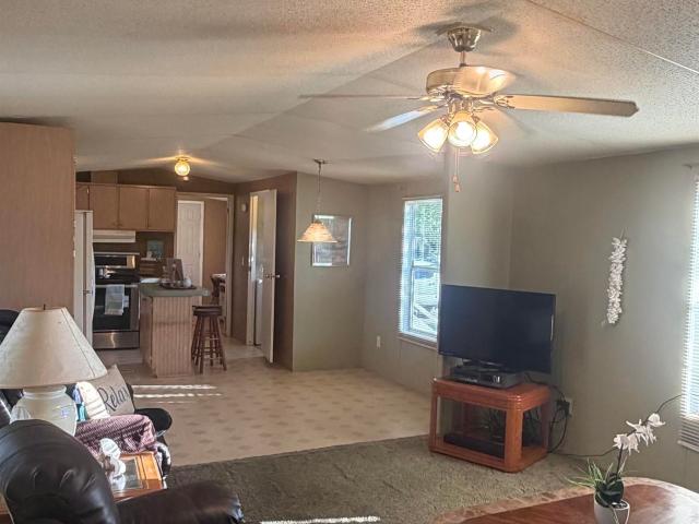 1125 Ridgewood Drive
