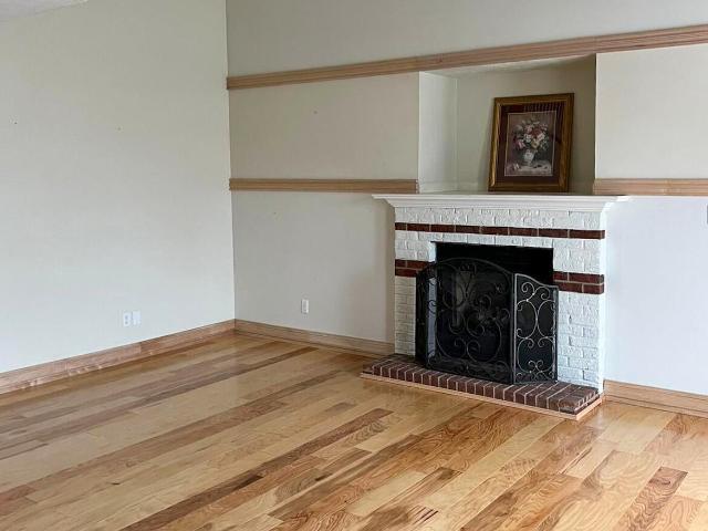 1125 Summit Dr