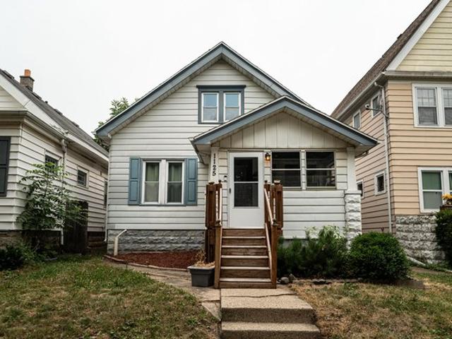 1125 S 56th St, West Allis, WI 53214