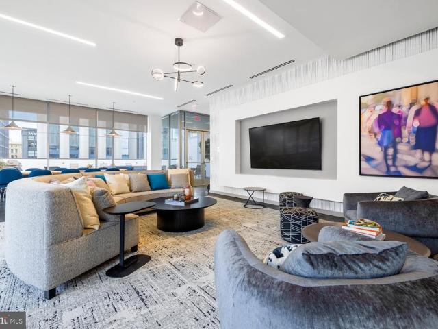 1125 Sansom Street # 523