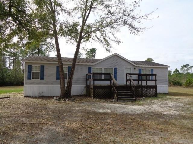 1125 SE Waters Ct, Darien, GA 31305