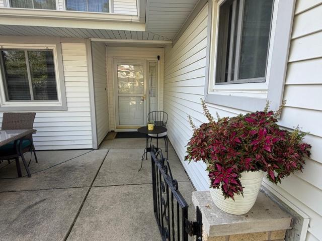 1125 Taunton Court