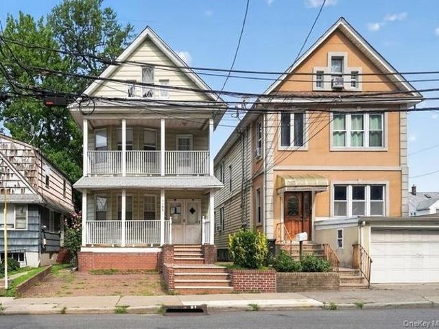 1125 Victory Blvd, Staten Island, NY 10301