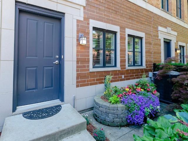 1125 W Monroe Street