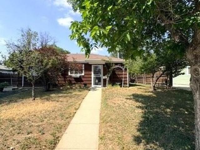 1125 Xanadu St, Aurora, CO 80011