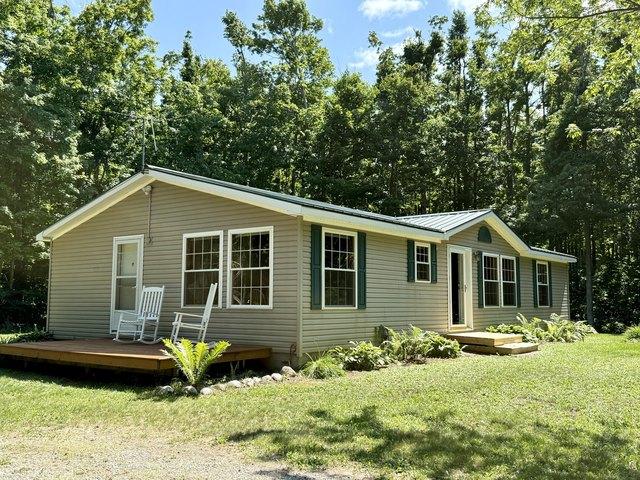 11263 Wilderness Trl, Vanderbilt, MI 49795