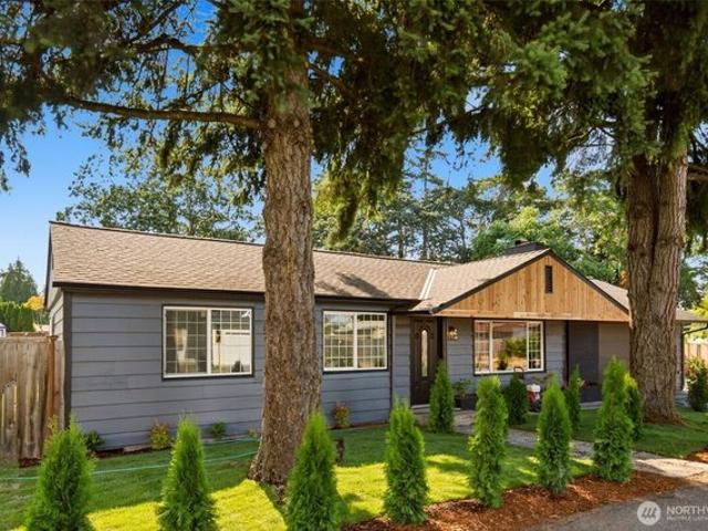 11262 C St S, Tacoma, WA 98444