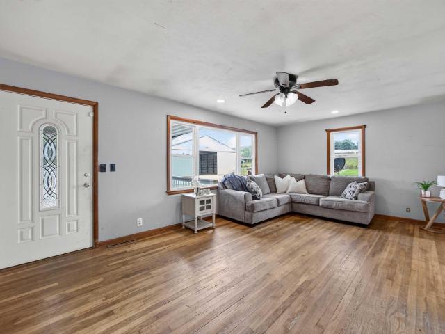 11267 E Main Street