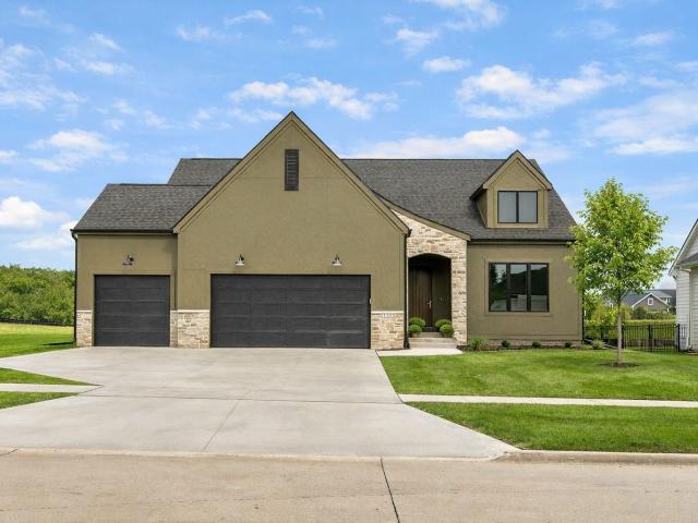 11265 Twilight Drive, West Des Moines, USA, IA