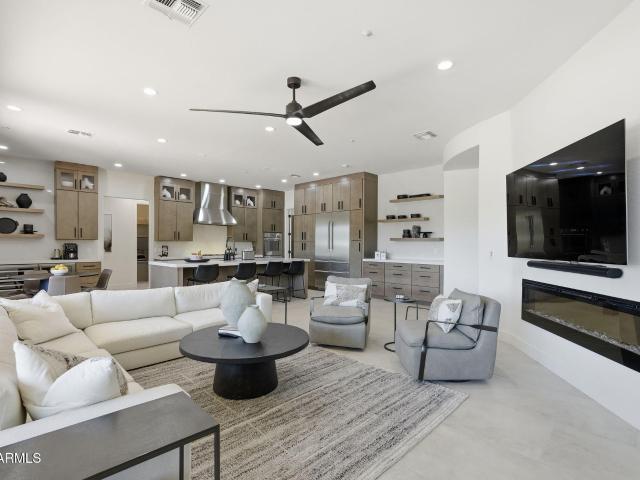 11269 e cimarron drive