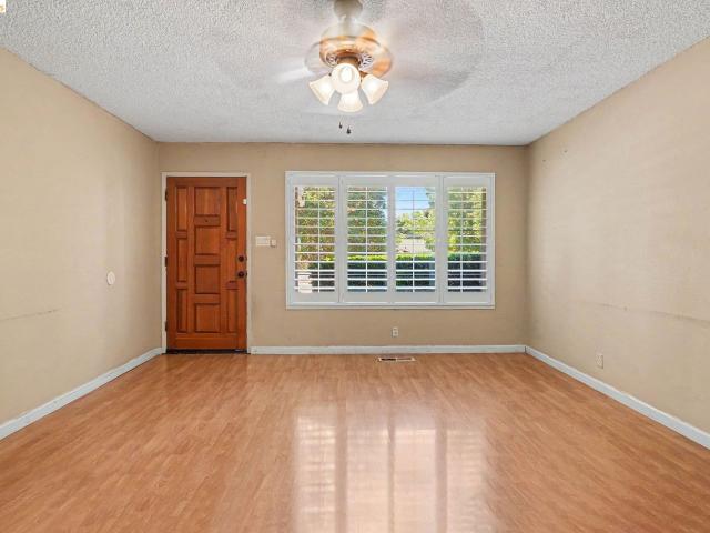 1126 Mission Dr