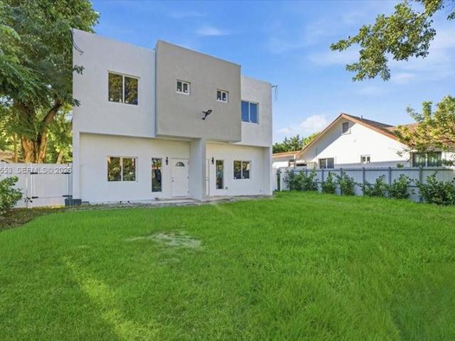 1126 NW 28th St, Miami, FL 33127