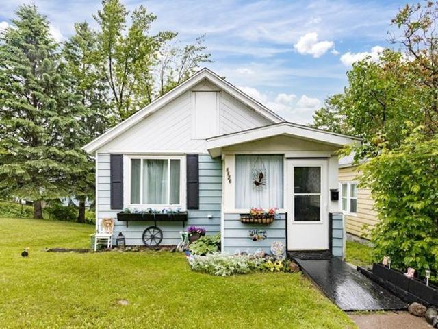 1126 N 6th Ave E, Duluth, MN 55805