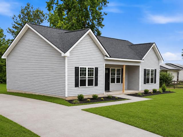 1126 Aquilla Road