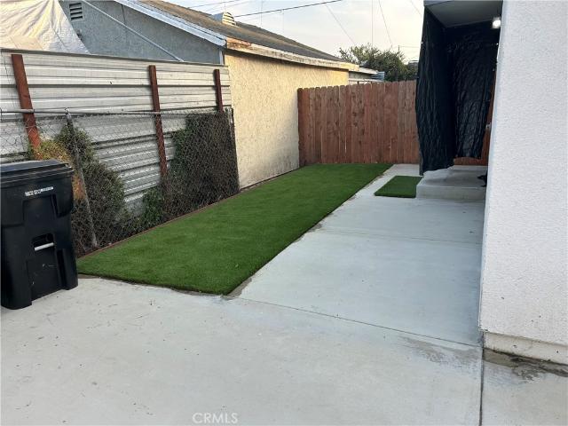 1126 E 106th St, Los Angeles, CA 90002 | MLS #DW26129