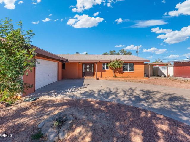 1126 E Laurel Dr, Casa Grande, AZ 85122 | MLS #6973 | Compass