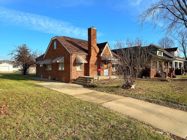 1126 E Main St, Streator, IL 61364