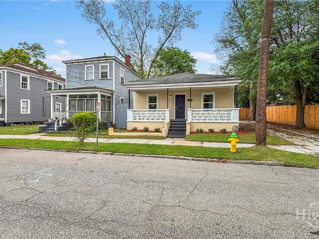 1126 E Waldburg St, Savannah, GA 31404 | MLS #SA353489 | Compass