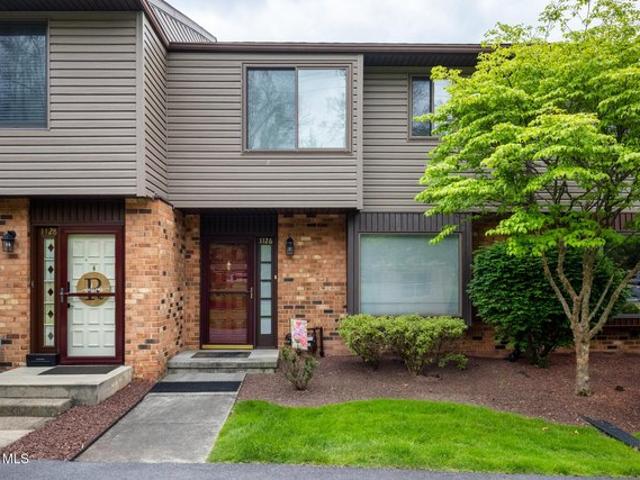 1126 Fairway Townhouse Ln, Hollidaysburg, PA 16648