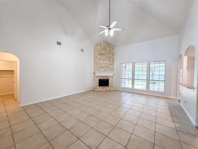1126 Glencoe Drive