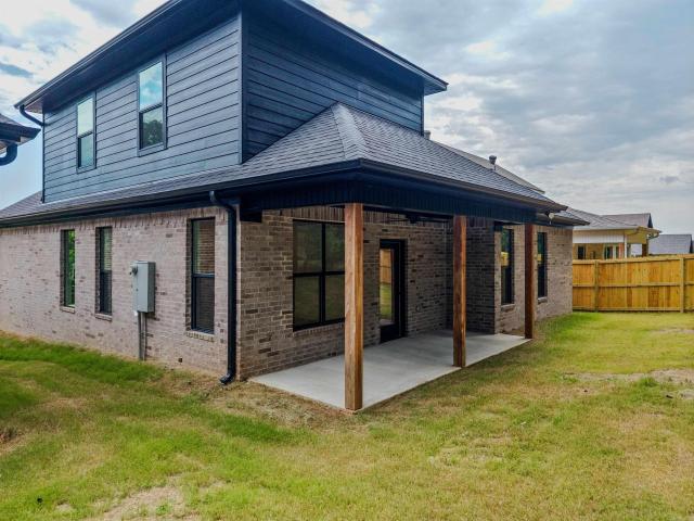 1126 Grand Teton