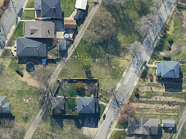 1126 Harvey St, South Bend, IN 46616