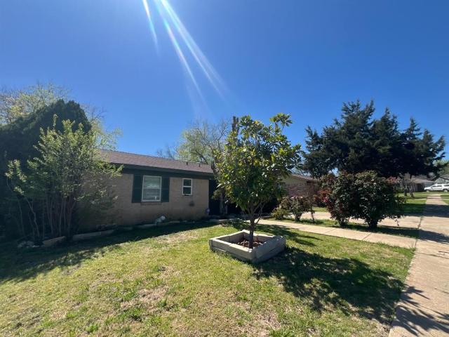 1126 Hickory Trail, Garland, TX 75040 | MLS #21221 | Compass