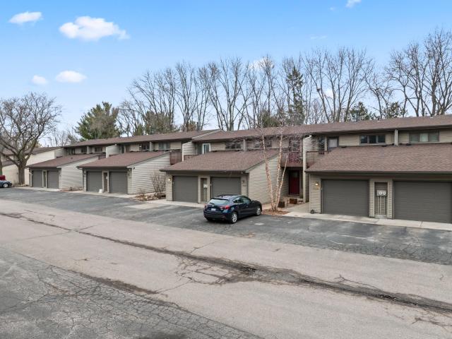 1126 Highland Avenue