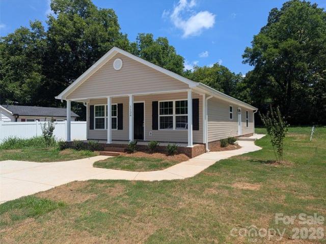 1126 Hoyle St, Rock Hill, SC 29732