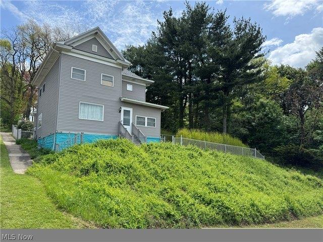 1126 Jennings Ave, East Liverpool, OH 43920