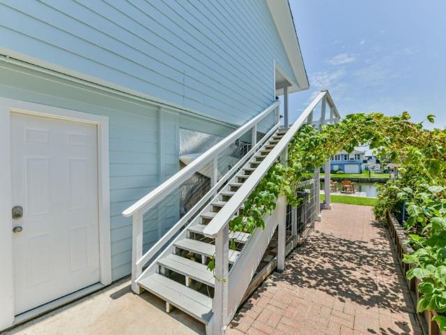 1126 Redfish Street