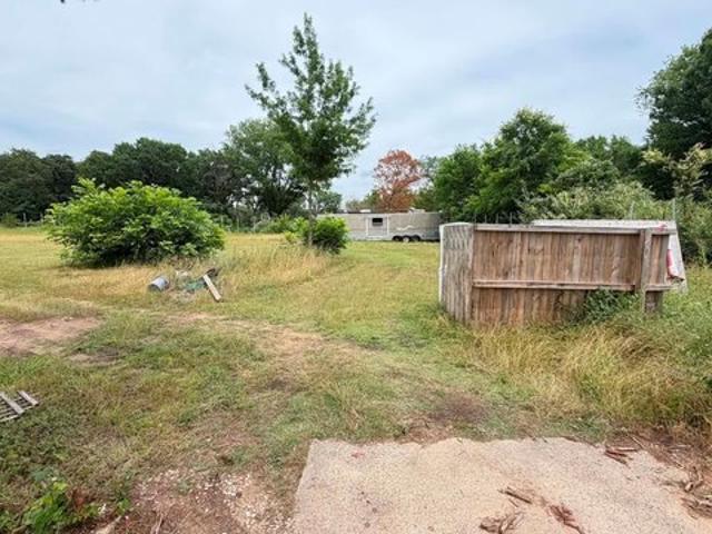 1126 Riverwood Rd, Dallas, TX 75217