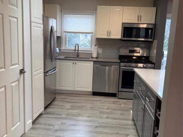 1126 Rosse Avenue