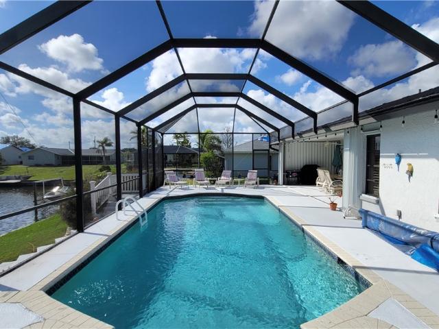 1126 SE 13th Ter, Cape Coral, FL 33990 | MLS #2026005