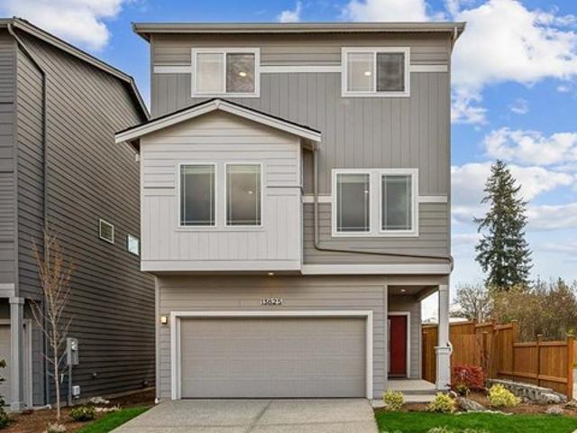 1126 th Pl SW, Lynnwood, WA 98087