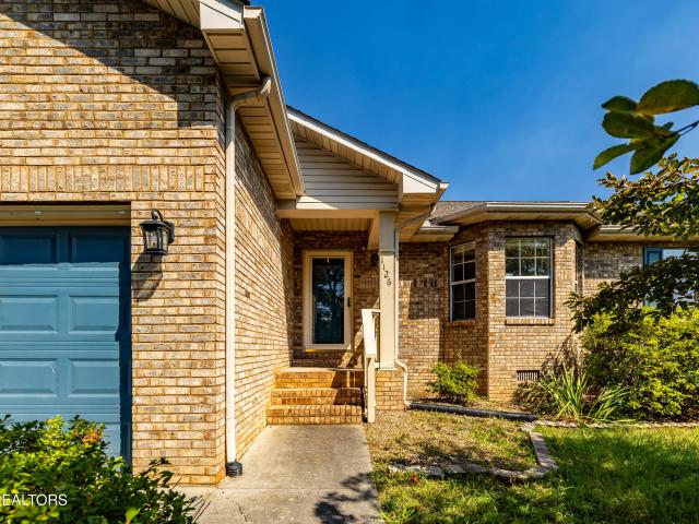 1126 Willow Creek Circle
