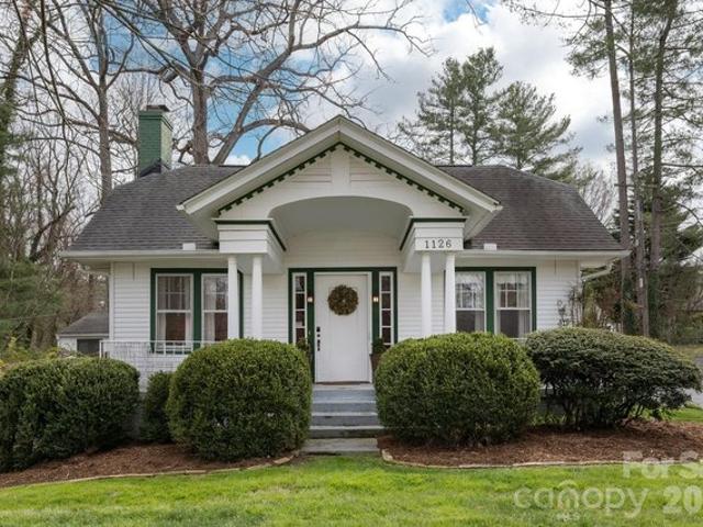 1126 4th Ave W, Hendersonville, NC 28739