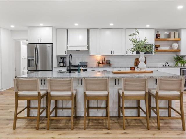 11270 Cranwood Cove