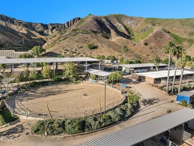 11270 Dominica Ave, Lake View Terrace, CA 91342