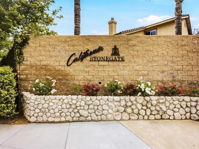 11270 Mathilda Ln, Riverside, CA 92508
