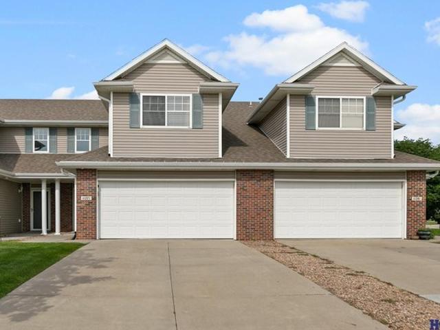 11271 N 144th St, Waverly, NE 68462