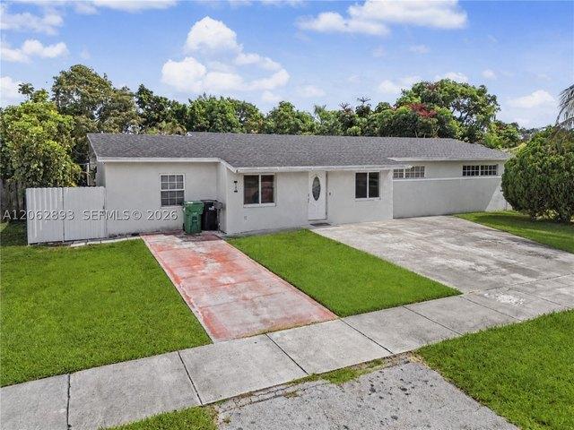 11271 SW 176th St, Miami, FL 33157