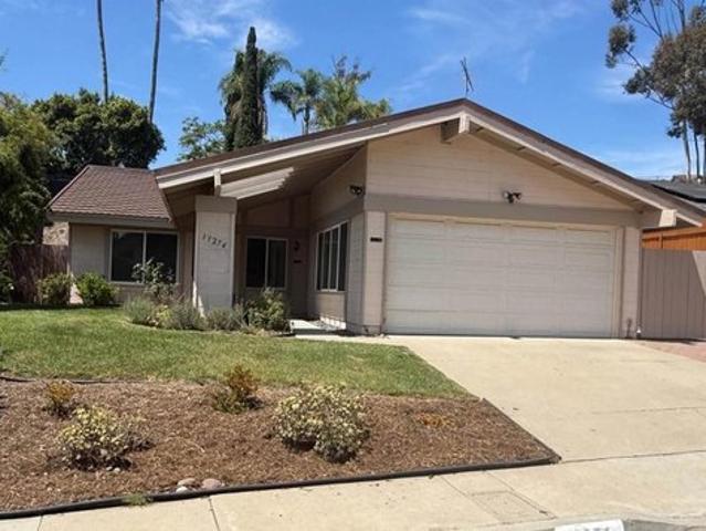 11274 Vista La Cuesta Dr, San Diego, CA 92131