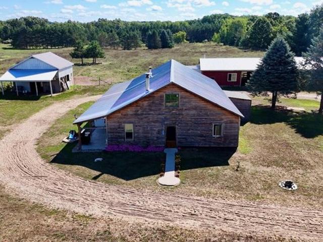 11276 N Pine Grove Rd NE, Vestaburg, MI 48891