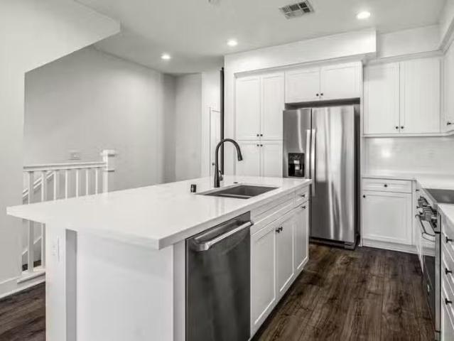 1127 MAKENA WAY, OCEANSIDE, CA 92054 Condo/Townhome For Sale.